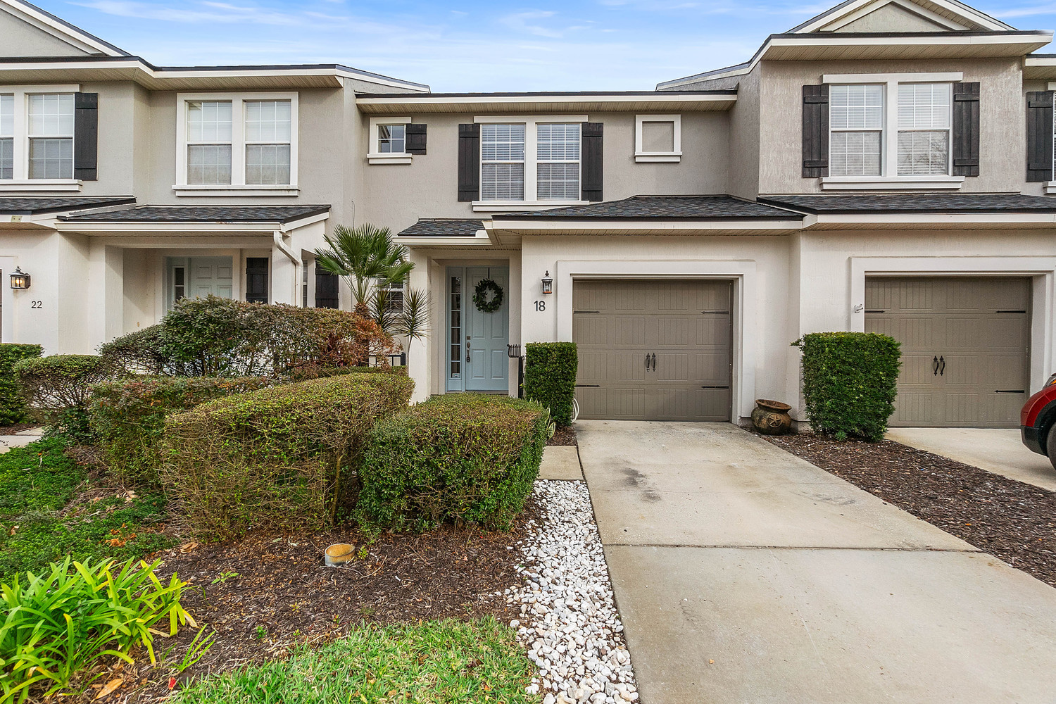 Updated Townhome in Villages of Valencia, St. Augustine – Move-In Ready